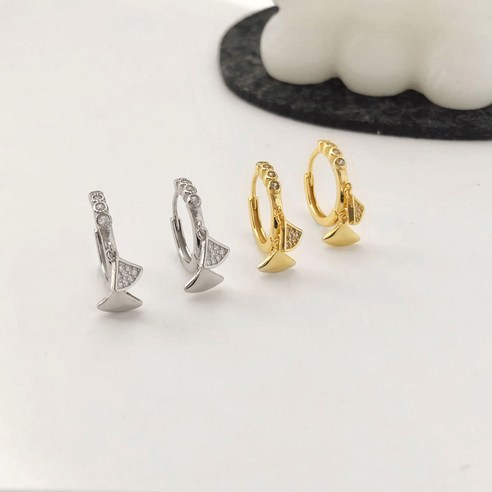 KORELAN S925 실버 부채형 귀걸이 여성 심플한 디자인감 분위기 빈티지 귀걸이 차가운 바람 그물 레드 - 가격 변동 추적 그래프 - 역